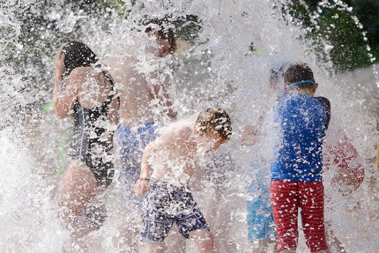 Attraction parc aquatique Splash World - Magic Park Land